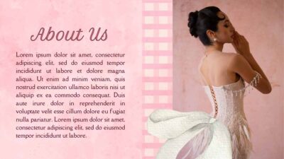 Coquette Aesthetic Social Media . Free Slides Template — SlidesCarnival