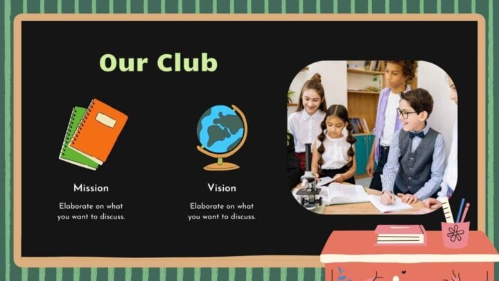 Cute Blackboard Class Meeting. Presentation Template — SlidesCarnival