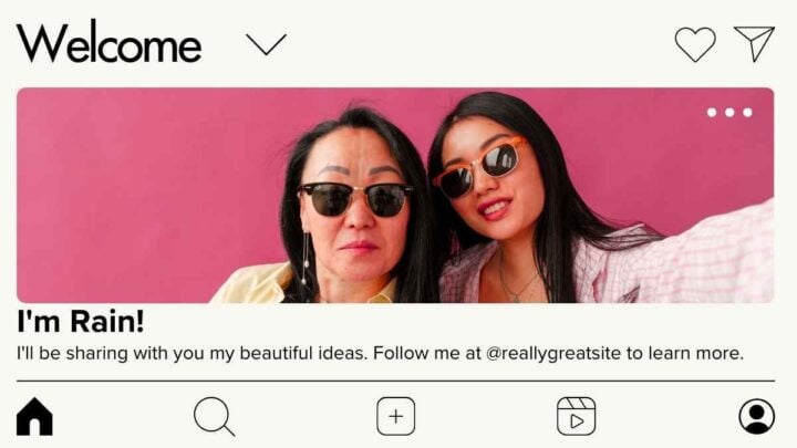 Instagram Style Marketing Campaign. Free Slides Template — SlidesCarnival